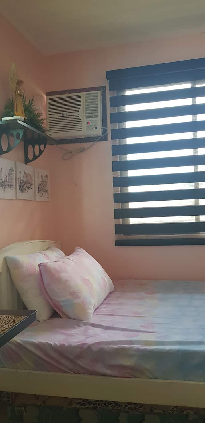 Room For Rent With Private Cr And Kitchen - Compostela