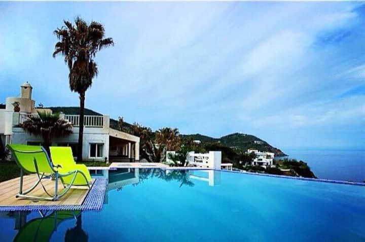 Villa Front De Mer Avec Piscine - Tetuán