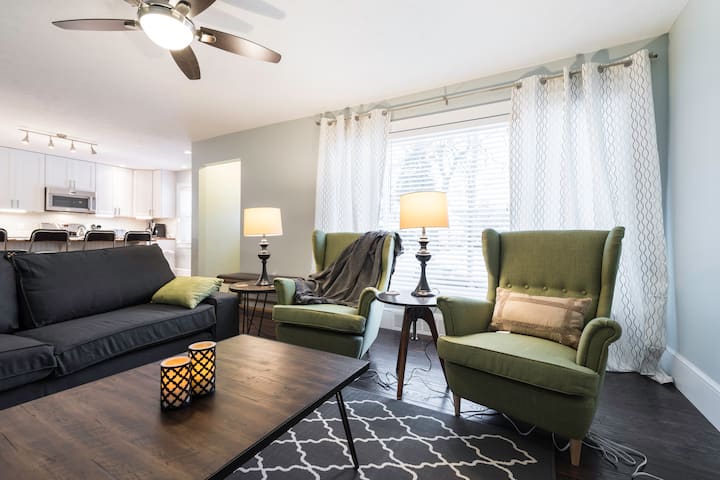 Remodeled Clev Hts Home- Mstr Bed/bath On 1st Floo - Cleveland Heights, OH