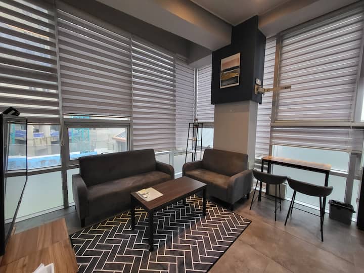 Thecirb24 (302) - Busan