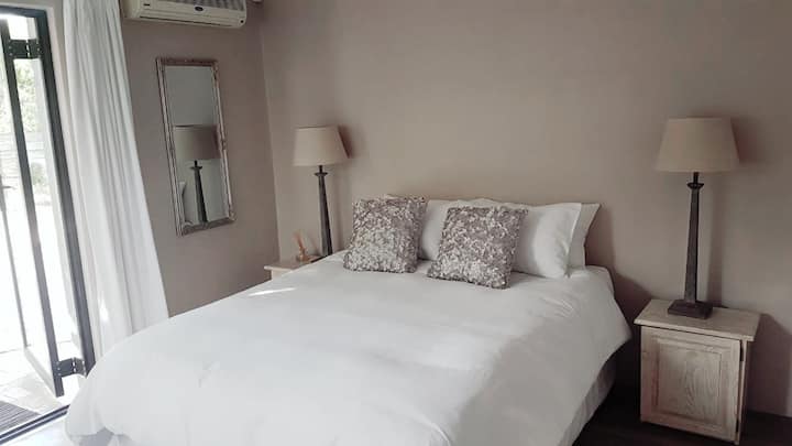 Private Room Close To Durbanville Winelands - Cape Town