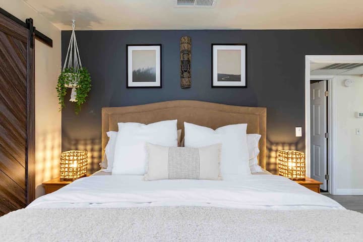 Cozy Boho 2+2 Condo Close To Airport/strip/unlv! - Nevada