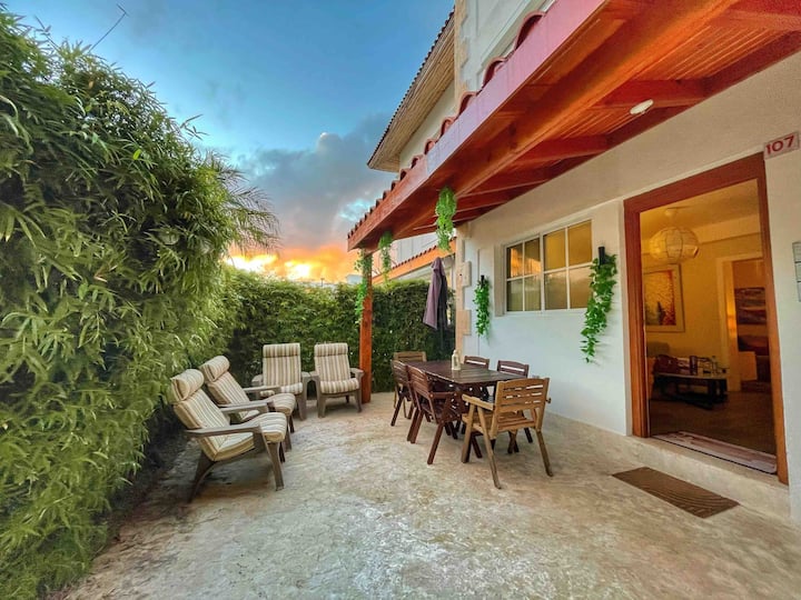 Luxury Apartment W/great Swim Pool - Punta Cana