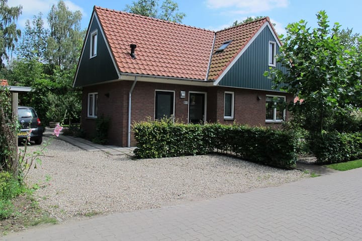 Winterswijk Sfeervolle Vakantiewoning - Gelderland
