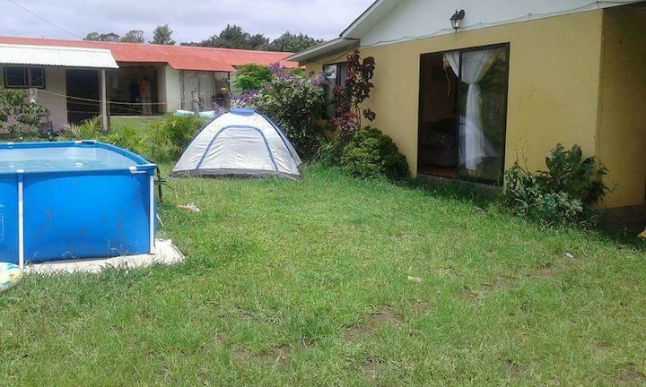 Hokorua Camping - Easter Island