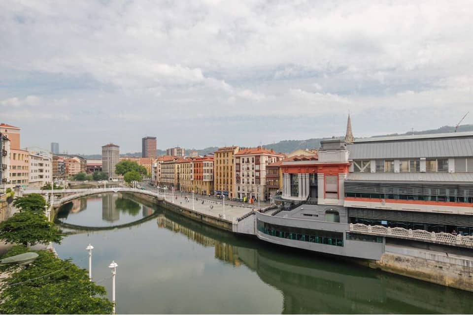 Bilbao Vacation Rentals & Homes - Basque Country, Spain | Airbnb