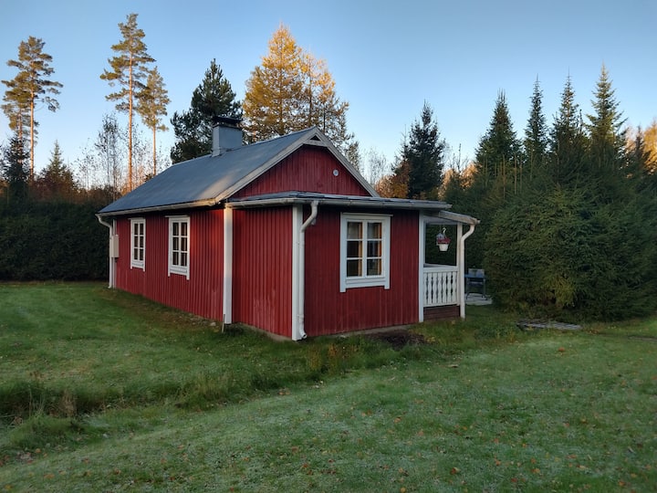Cozy Cottage With Authentic Private Finnish Sauna - Suomi