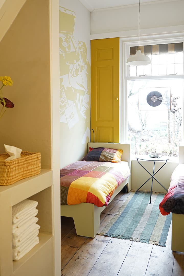 B&b The Music Box; Stads En Muzikaal Getint. - Leeuwarden