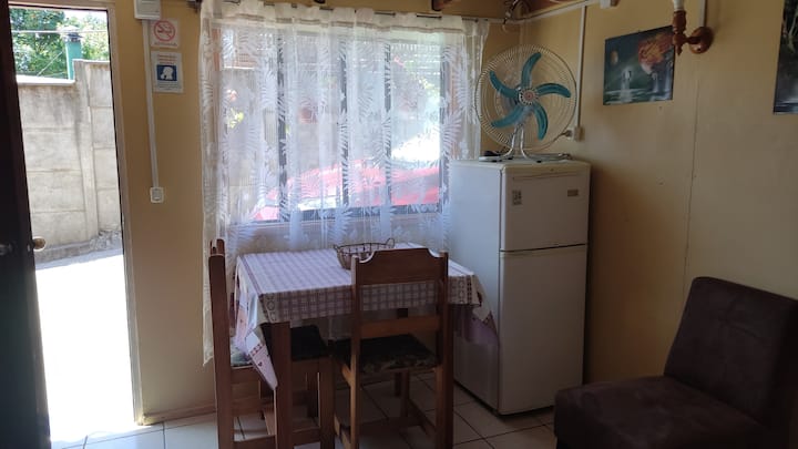 Cabaña 2 Pers A 12 Mtos Caminando
 Del Centro - Valdivia