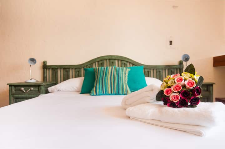 Bohemian Dowtown Cancun, Depa Kin. Fast Wifi - Cancún