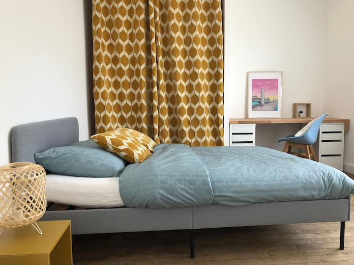 Hyper Centre - 4 Pieces 94m2 - 6/8 Personnes - ibis Lorient Centre Gare