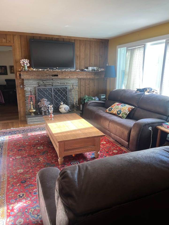 Mohegan Lake Gorgeous Pr Room! - Fairfield, CT