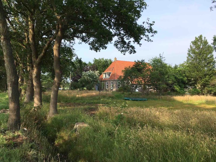 Heerlijke Woonboerderij In De Lindevallei - Heerenveen