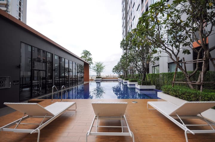 Close To Nature Quiet Pool, Gym, 8 Mins Walktobts - Thailand