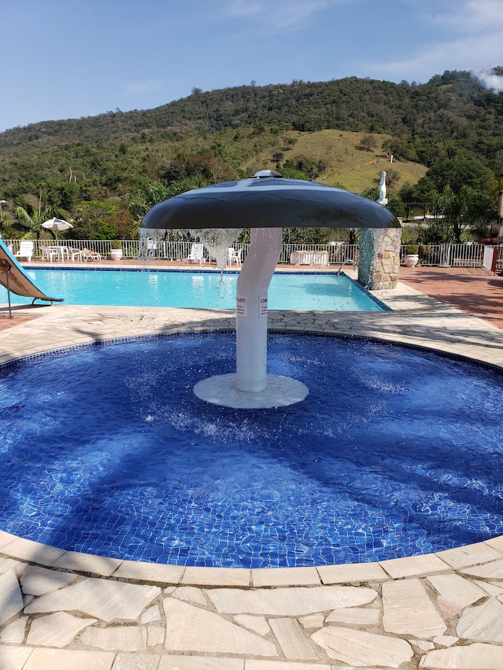 Flat Cavalinho Branco 414 - Águas de Lindoia