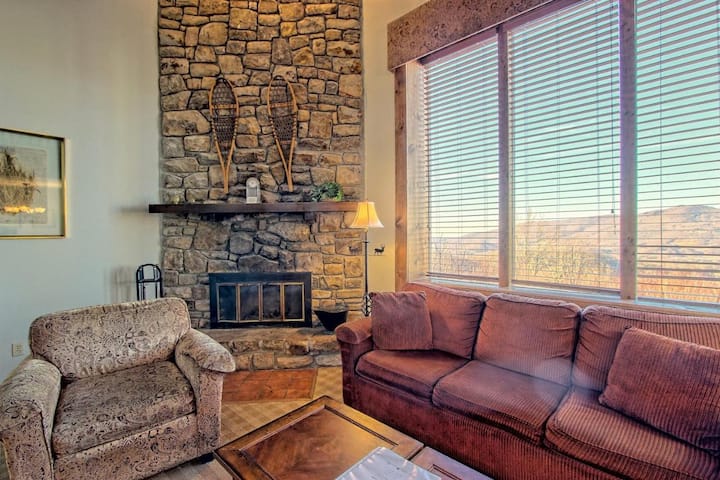 !Views! Sugar Mountain 1br Condo - Sugar Mountain, NC