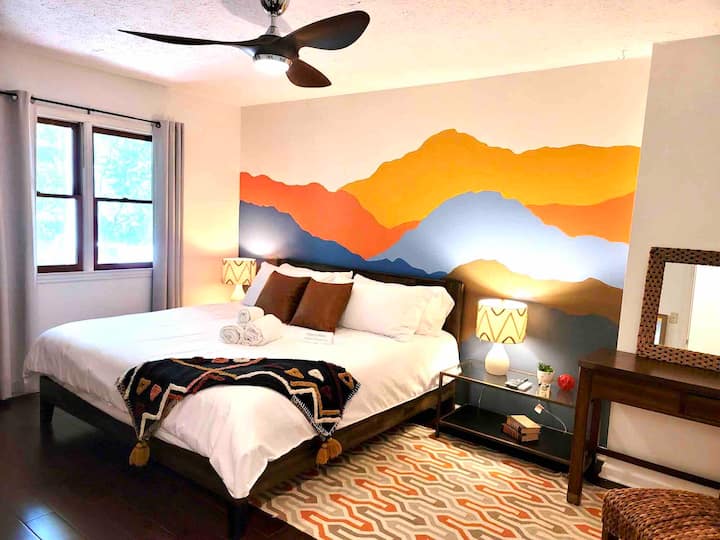 Private Cabin, Lake Lure, 3br W Views, Hot Tub - Lake Lure, NC