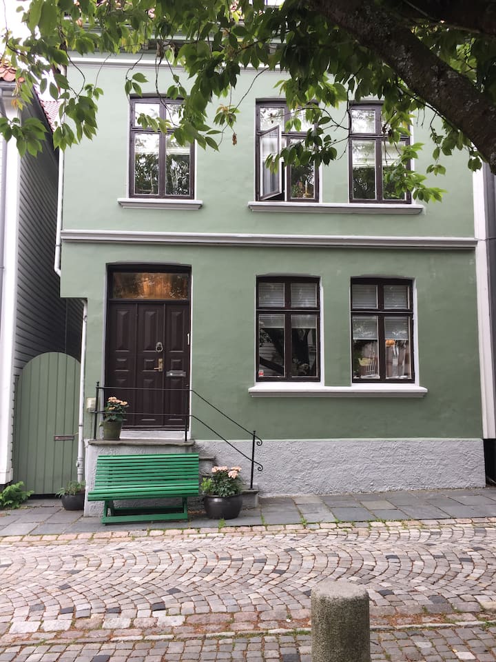 Bo På Historisk Grunn - Bergen, Norway