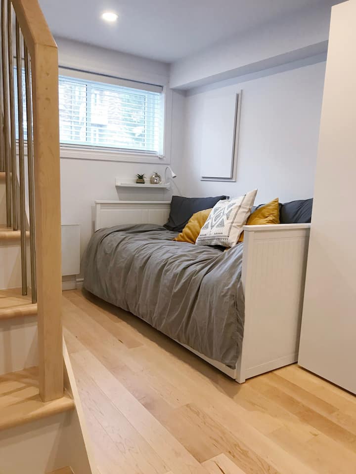 App / Studio Neuf / Près Du Métro - Montreal