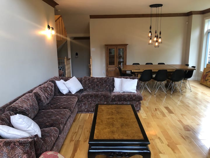 Superbe Chalet Disponible Pour Les Fêtes 8k/mois - Mont-Tremblant