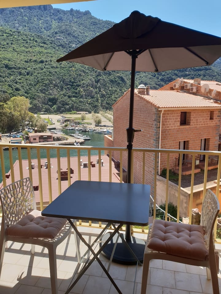 Charmant Studio, 2 Personnes, Coeur De Porto - Porto