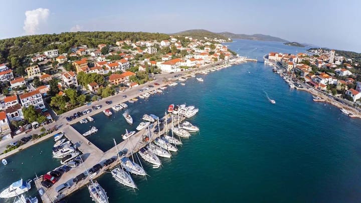 Tisno - Apartman 5 + 0 - Jezera