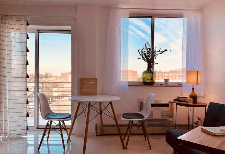 Lovely Entire 1-bedroom With Patio/ Bklyn College - Brooklyn, NY