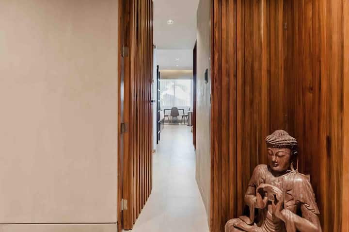 Brand New. Cozy Modern Studio Suite (Hotel Zone) - Cancún