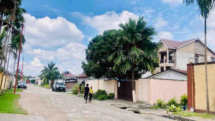 Nice And Cosy Two-bedroom Apartment With Wi-fi 1️⃣ - Kinshasa