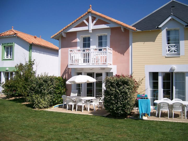 Port Bourgenay Près De Les Sables D'olonne, France - Talmont-Saint-Hilaire
