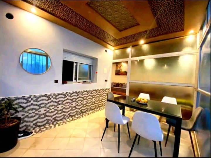 Traditional 2 Bedroom Flat With Terrace By Ocean - Salé