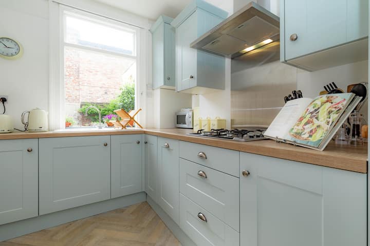 Lovely Victorian House - 5 Minute Walk Into York - York