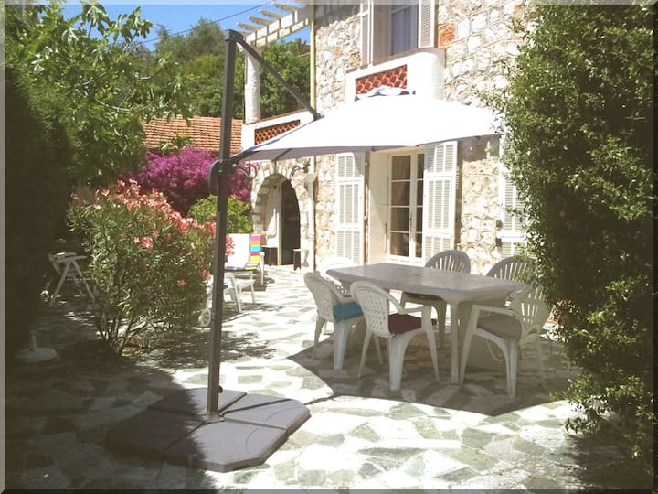 Abordable Maison Familiale/jardin - Villefranche-sur-Mer