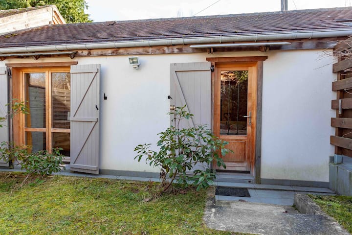 Charmant Cosy Studio En Bois Avec Jardin Clos - Saint-Arnoult-en-Yvelines