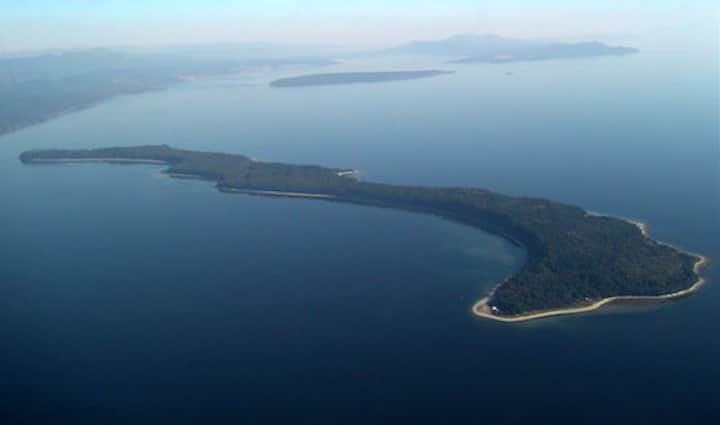 Savary Island Cabins - Savary Island