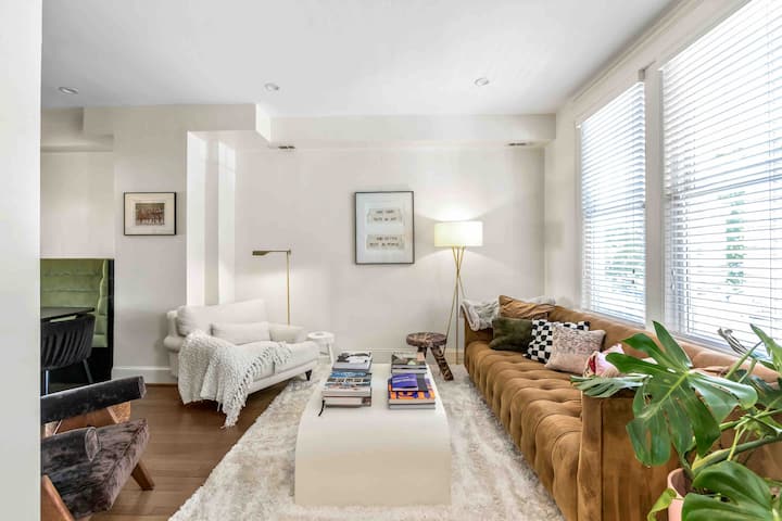 Classy, Modern 3br Row House - Washington, DC