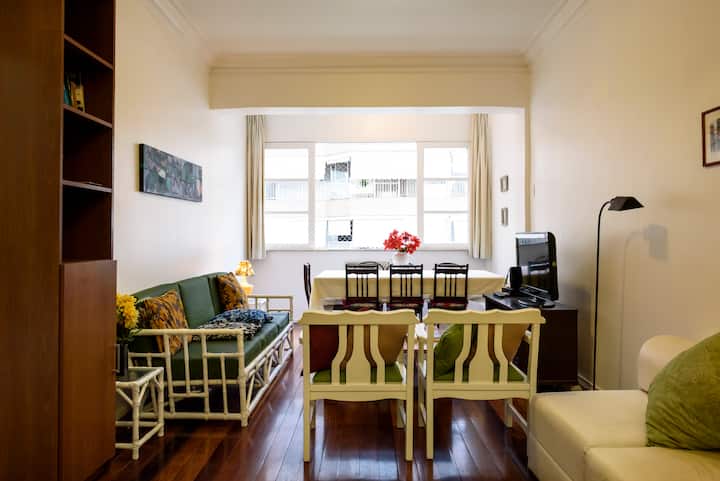 Three Bedroom Apartment In Leblon - Rio de Janeiro