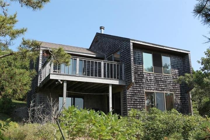 Peaceful Home - Water Views - Wellfleet, MA