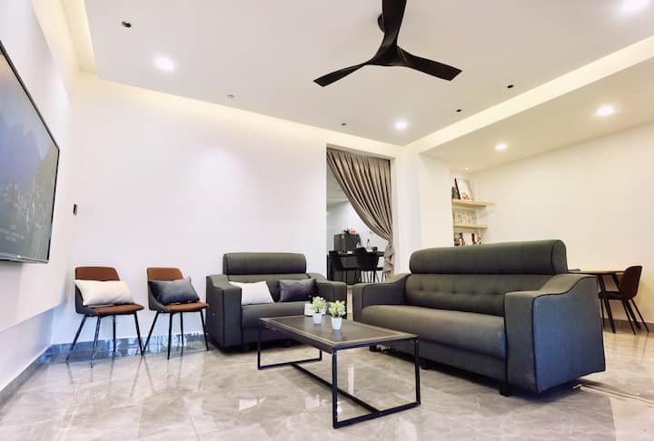 Promo 5 Min To Bp Mall, Aeon Big 3br - Batu Pahat