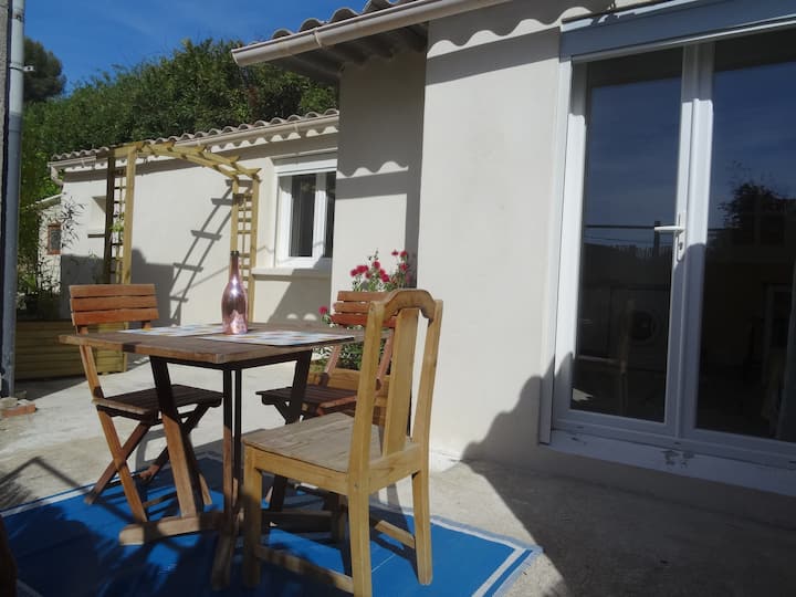 Petite Maison Avec Terrasse Proche Mer Et Centre - La Ciotat