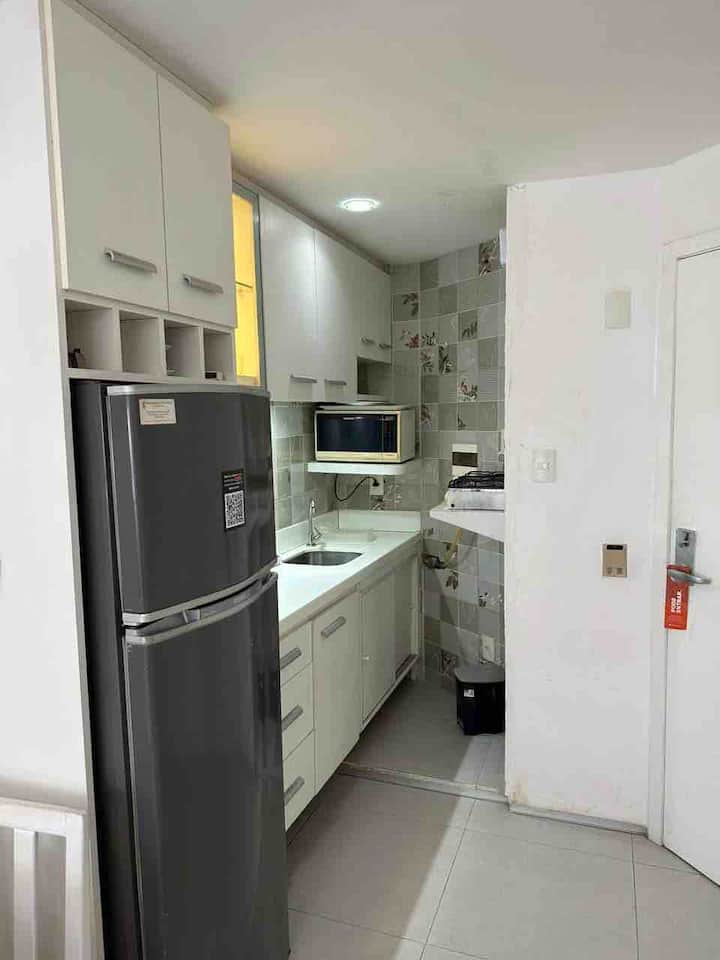 Flat Na Beira Mar Mobiliado, Excelente Localização - 福塔雷薩