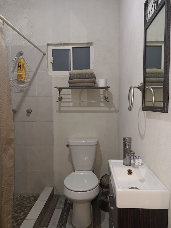 Dpto B2cerca Metro, Hospitales - Monterrey