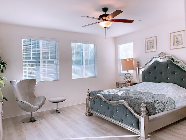 Deluxe Master Room In Gorgeous House Swimming Pool - Rancho Cucamonga, CA