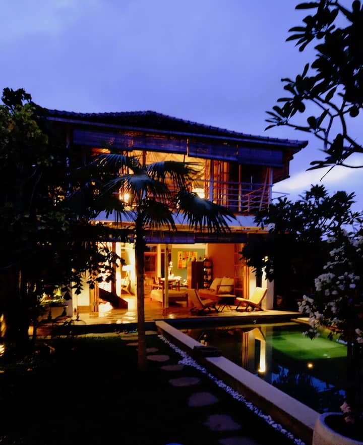 Architect Designed Villa Walking Distance To Ubud - Ubud