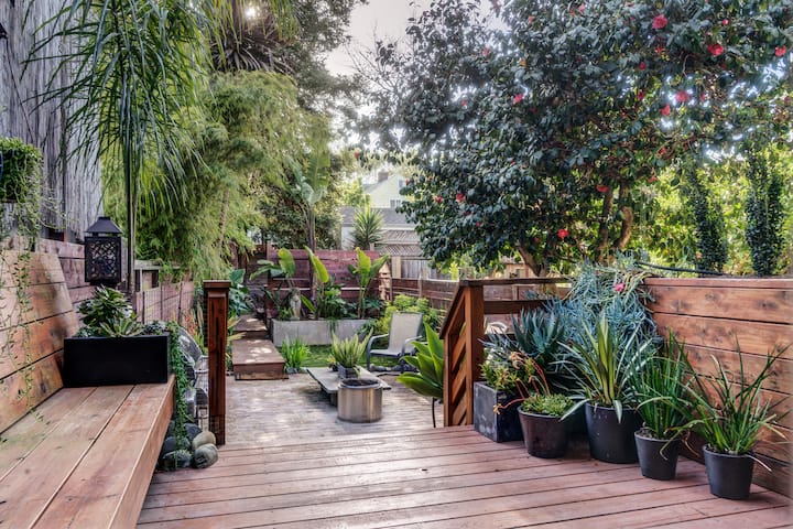 Entire Home, 2 Bedroom, Sleeps 4+, Great Location! - San Francisco, CA