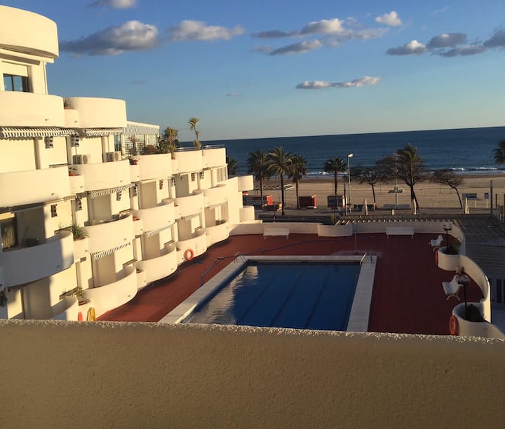 Cambrils Playa(1a Línea) Con Piscina! 2hab.parking - Cambrils