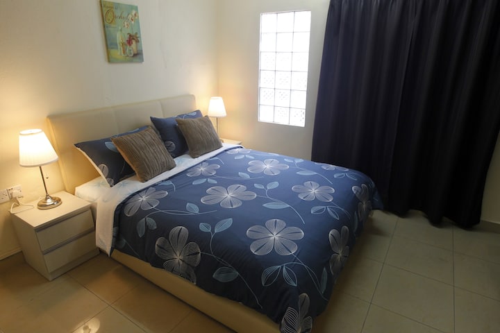Lavender: Pavilion2/lrt/ioi Mall/sunwaylagoon/wifi - Puchong