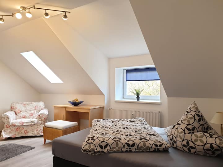 Ruhige Zentrale Wohnung Neu Eingerichtet - Bad Salzschlirf