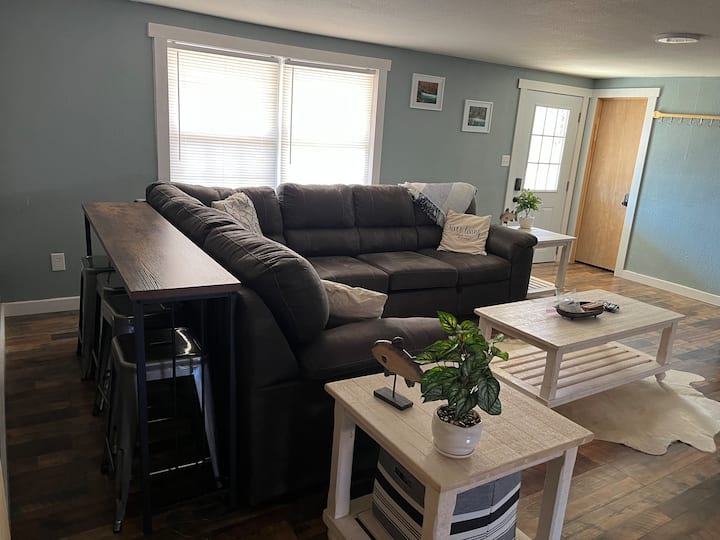River Cottage Sleeps 8; 5 Miles From Montauk - Montauk State Park, Salem