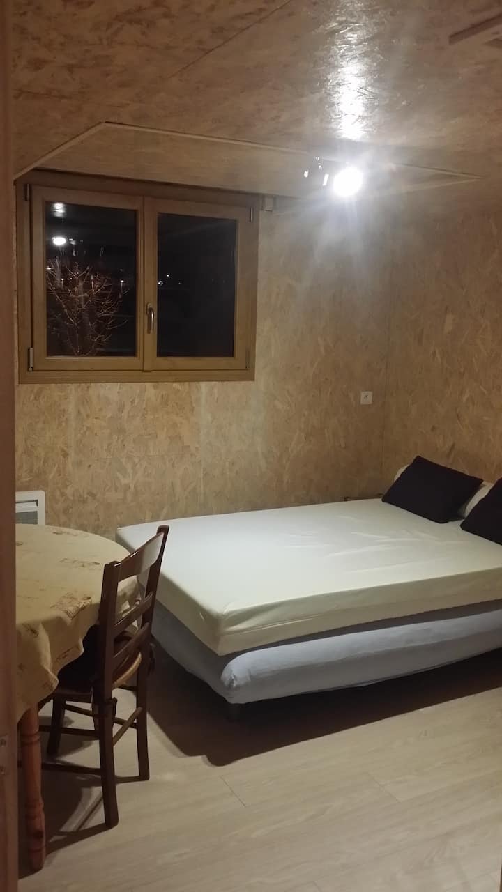 Chambre Namasté Kitchenette; Chalet Ski Et Lac - Les Rousses